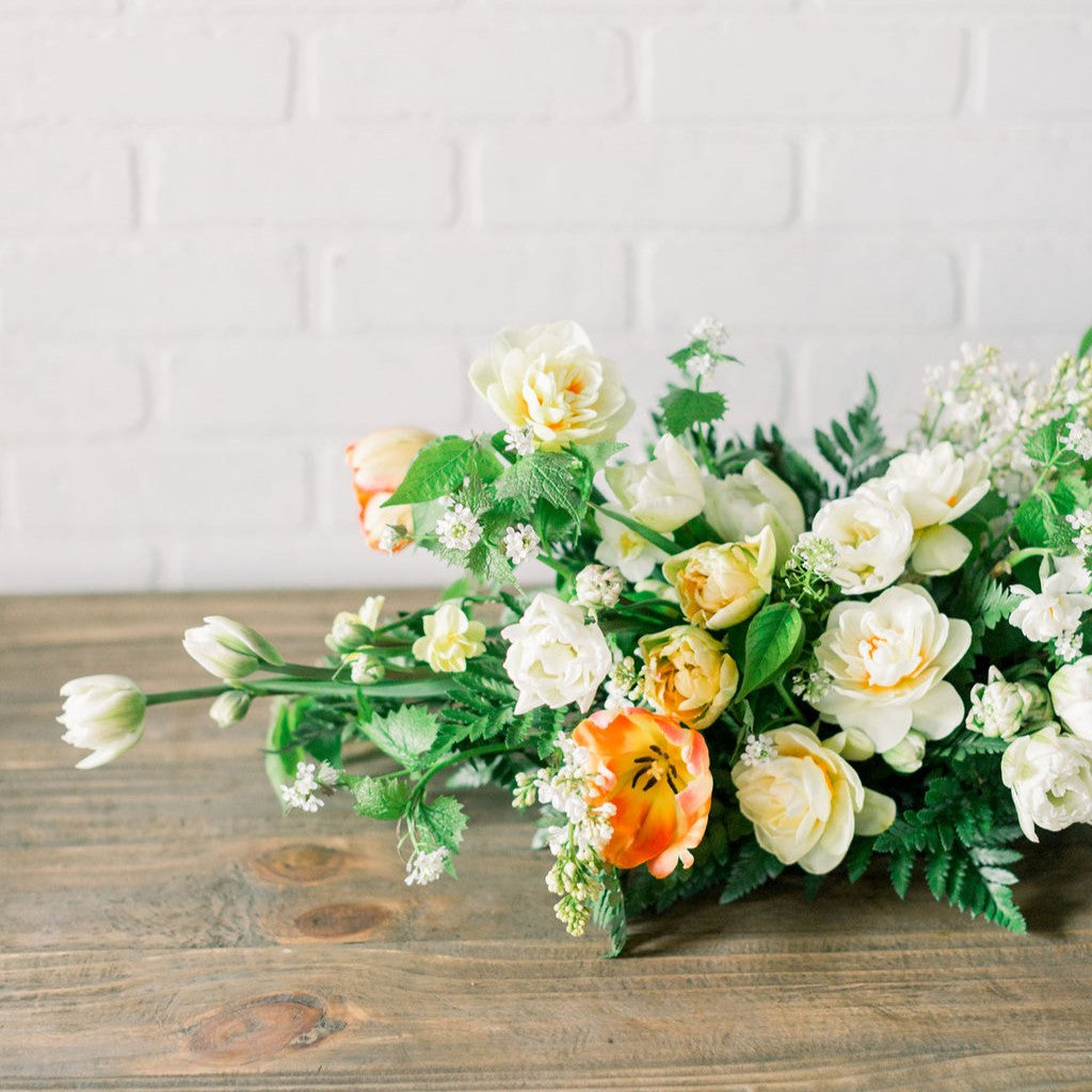 Head Table Arrangement – shopflourishflowers